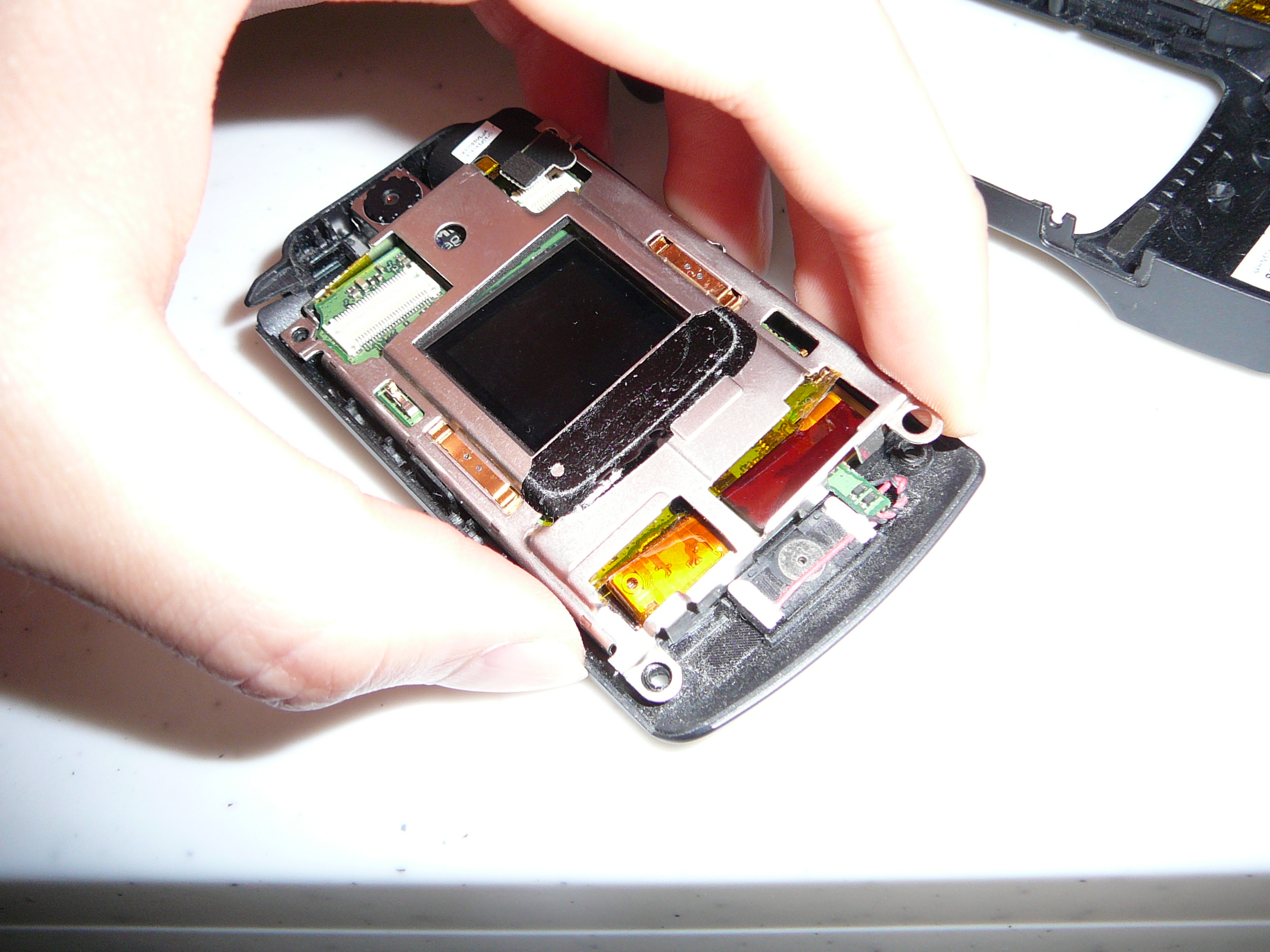 [How To] Motorola W490 Disassembly Guide